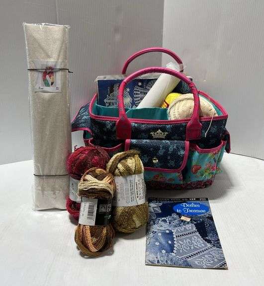 Craft carrier/organizer, 12" x 8", includes: (4) Skeins of sachet type ...