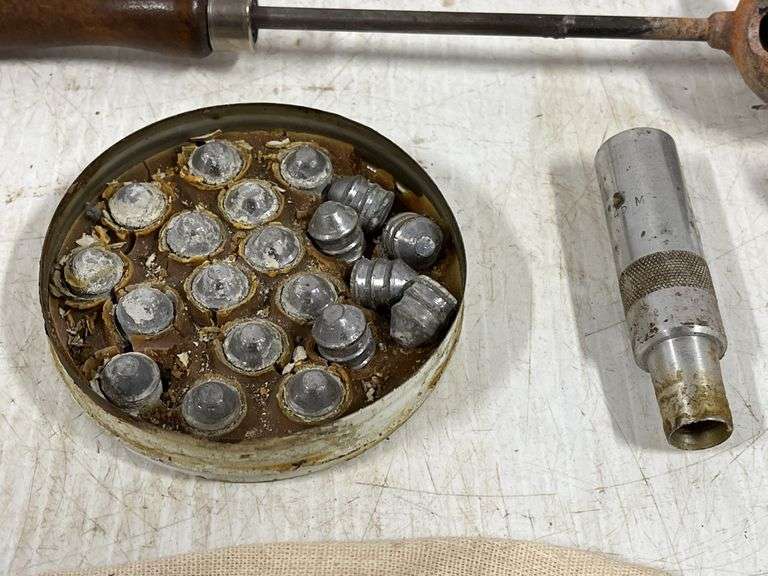 Bullet making molds and tools - Albrecht Auction Service