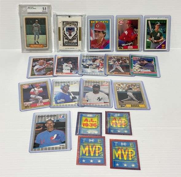 (15) MLB Hall of Fame baseball cards - Albrecht Auction Service