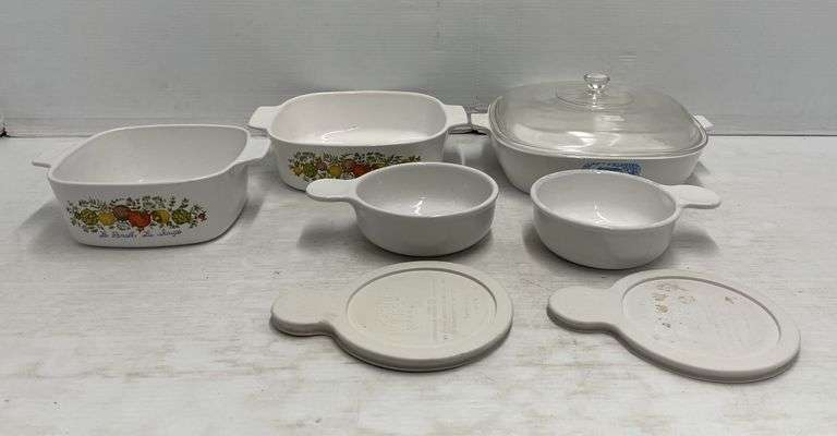 Corning Ware dishes, include: (2) French white with lids, (2) Small ...