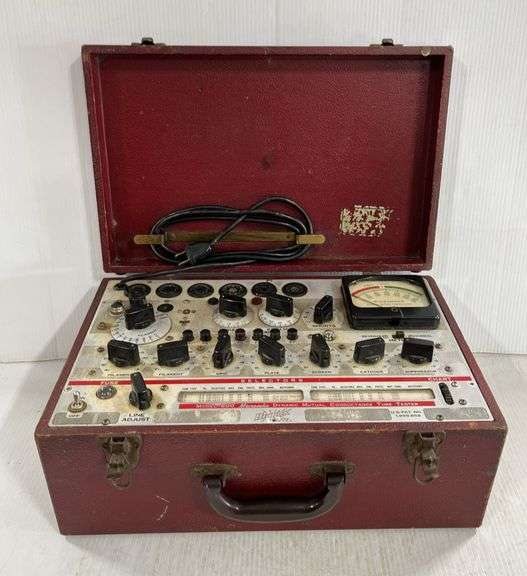 Hickok Model 600 Tube Tester, case- 17"L, works - Albrecht Auction Service