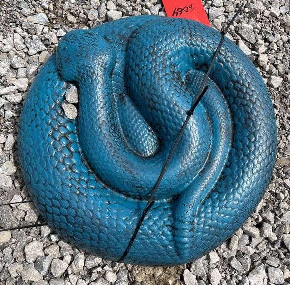 Concrete snake statue, 15"W, in good condition - Albrecht Auction Service
