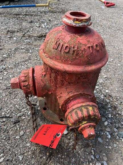 Older fire hydrant top from Traverse City, MI, 14"H - Albrecht Auction ...
