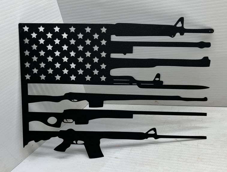 Metal flag with firearms as stripes, 8 1/2" x 12", new - Albrecht ...