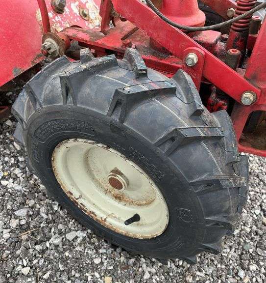 Troy-Bilt "Horse" rototiller, 20" tilling width, new tires, runs as it ...