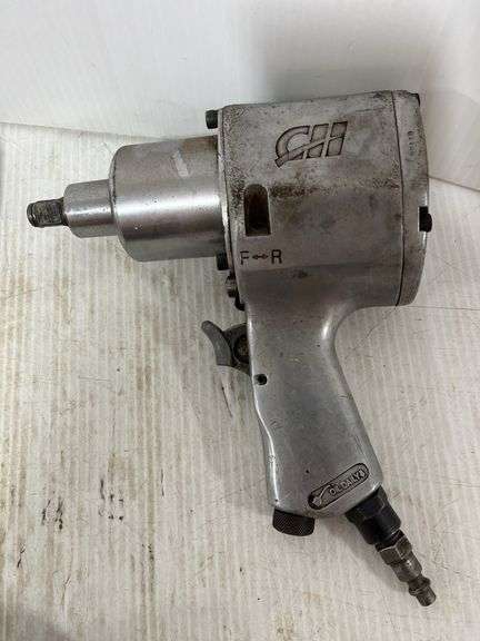 Mac AW135 3/8" impact wrench, Campbell-Hausfeld PL150297 1/2" impact ...