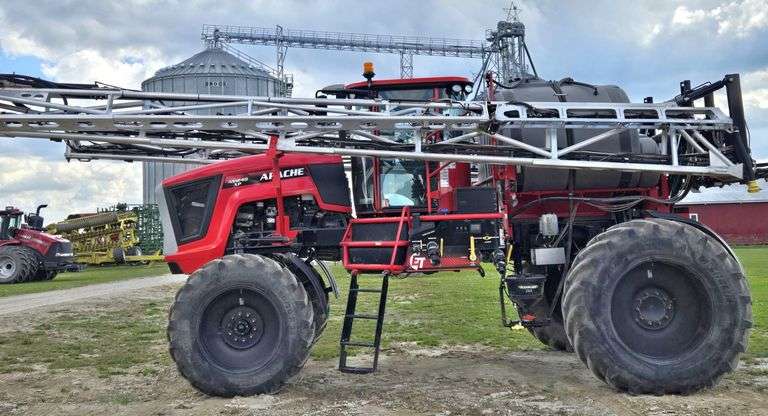 2020 Apache AS1240XP Self-Propelled Sprayer, 120' Aluminum Booms, 1200 ...