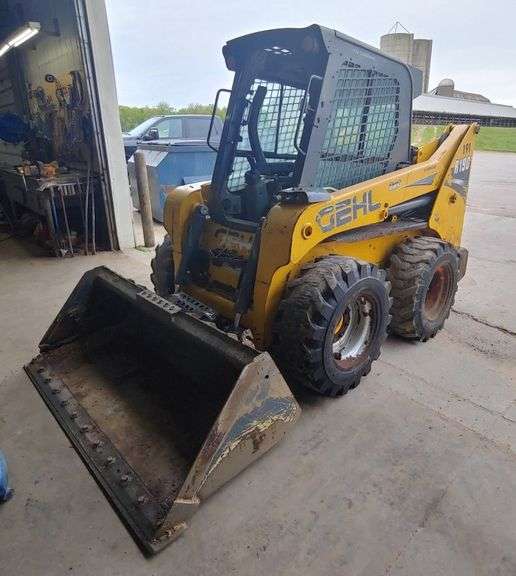 2019 Gehl R190 Skid Loader, (Hours Unknown - Meter Shows 2500 but ...
