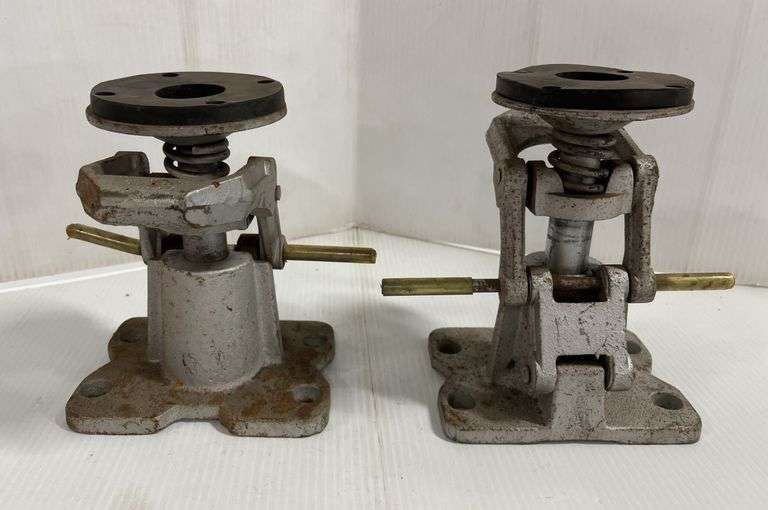 (2) Vestac heavy duty cart stop, 8"H - Albrecht Auction Service