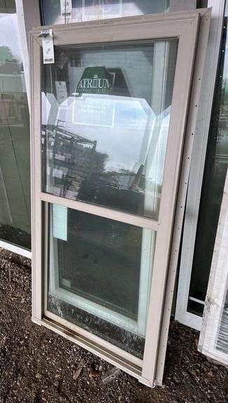 Atrium double hung clay, 32" x 62", new perma shield - Albrecht Auction ...