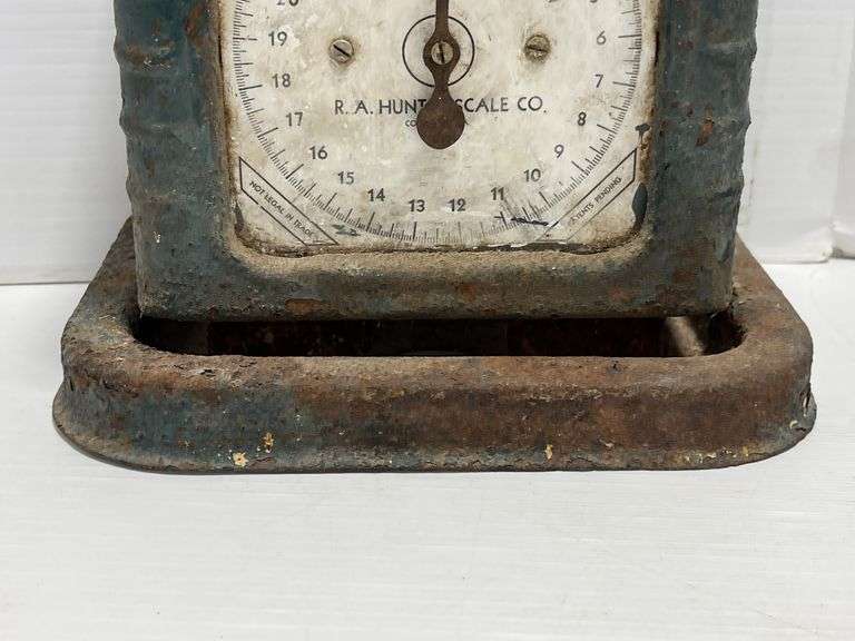 Vintage 1930's R.A. Hunter Scale, made in the USA, 25 lb. capacity, 5"W ...