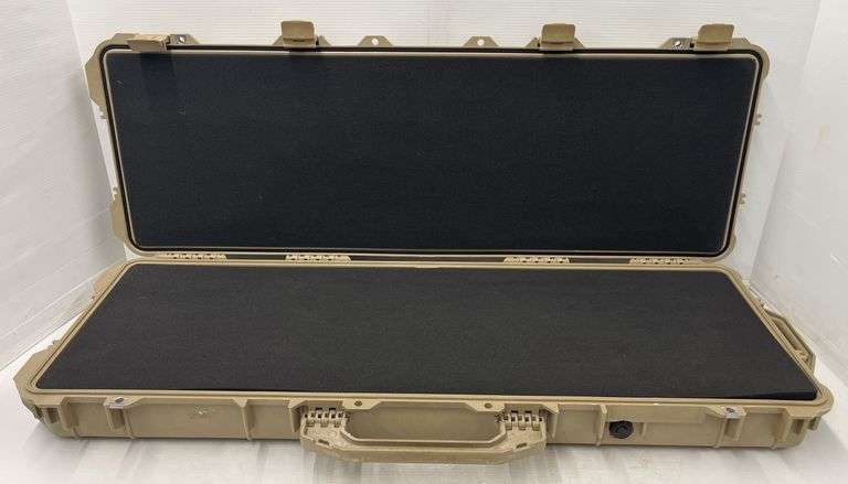 Pelican 1720 Gun Case with Wheels, Foam Interior - Albrecht Auction Service
