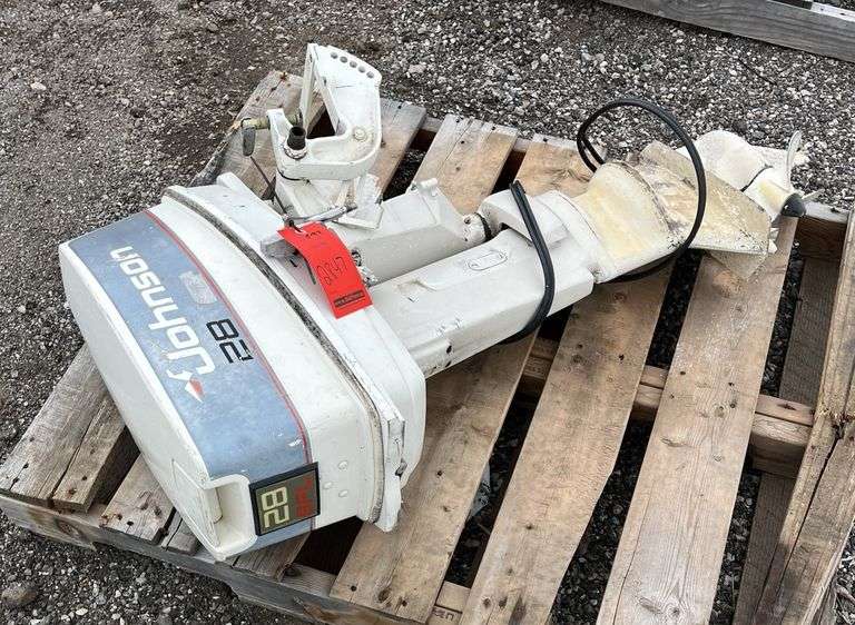 Johnson 28 HP boat motor with electric start, used on a pontoon ...