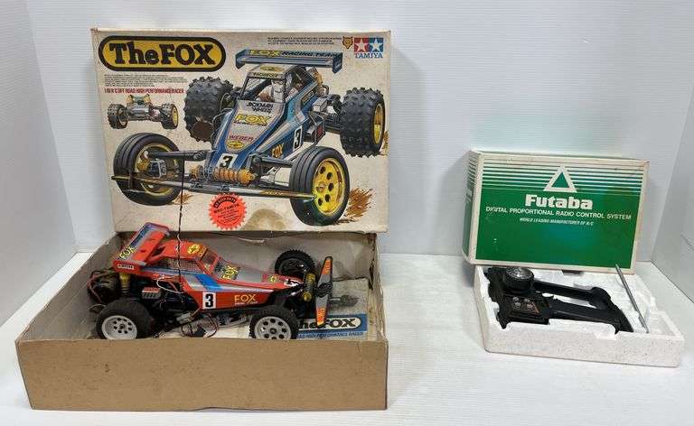 Original Tamiya "The Fox" RC car, includes matching Futaba remote ...