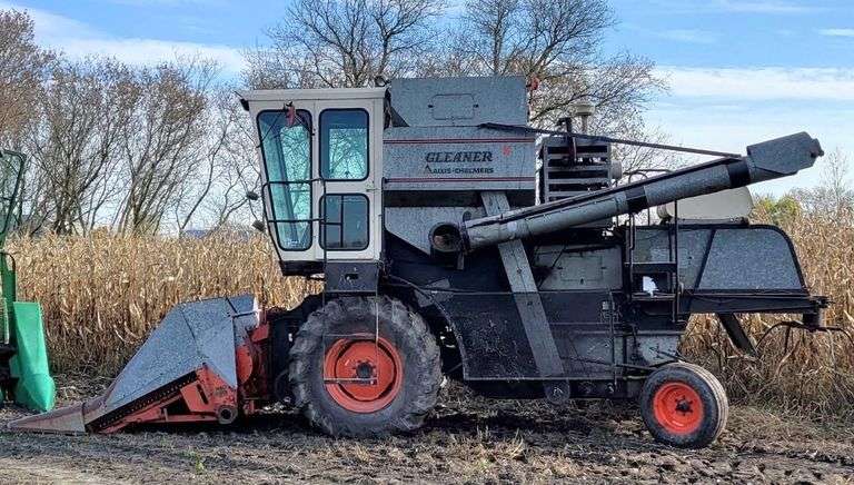 1971 Gleaner "K" Combine Package, 6-Cylinder, Gas Chevy, Runs Great ...