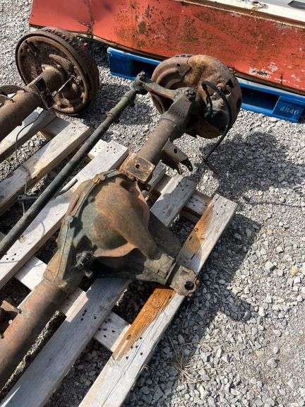 Set of 37 Dana 60 axles out of a '78 Chevy pickup, rear cover for front ...