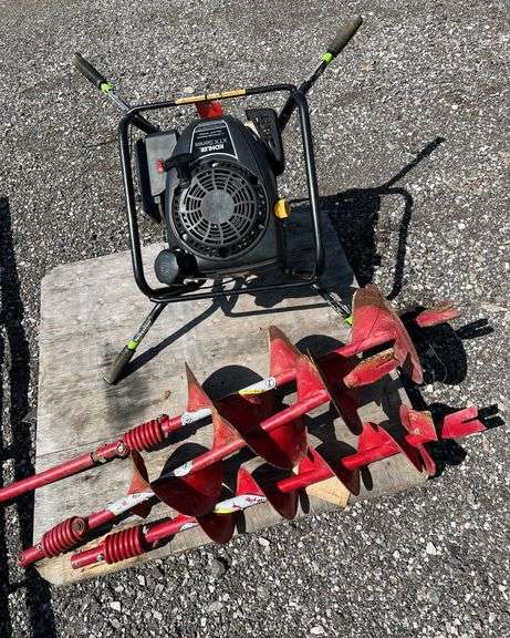 Earthquake 2-man auger, good, runs great, includes (3) Bits and a bit ...