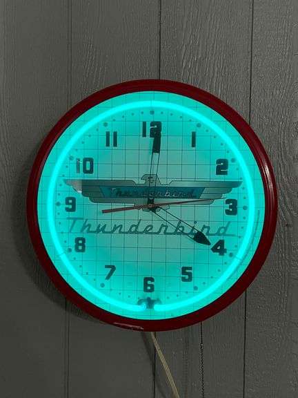 Ford Thunderbird neon clock, 20"Dia, works - Albrecht Auction Service