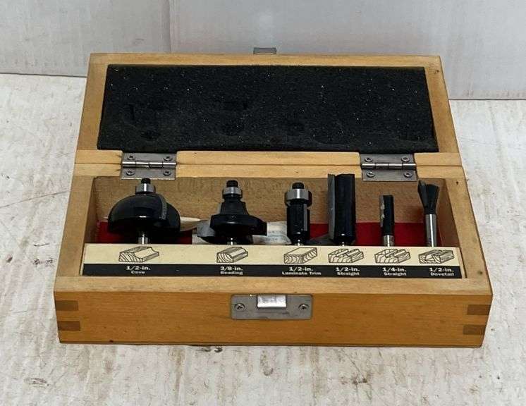 Craftsman router bits, include: (7) 1/2", 3/8", and 1/4", new ...