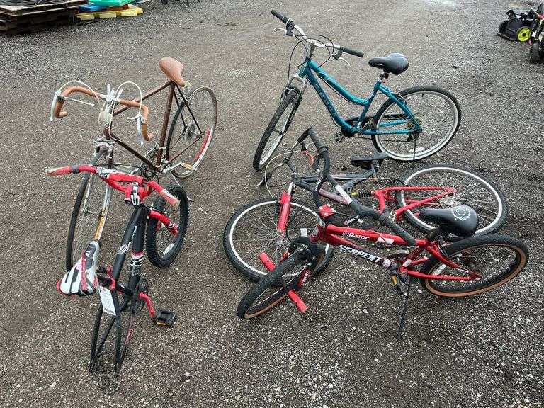 (5) Bikes, all sizes, as is - Albrecht Auction Service