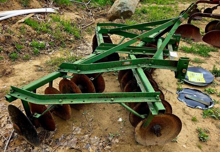 This item Selling ABSOLUTE! ~~~ Oliver 330 Disk, 8' Working Width, 3 ...