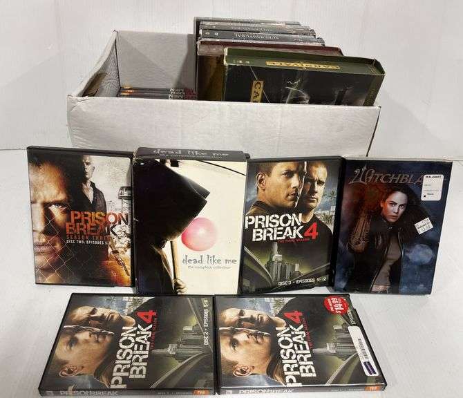Various TV show DVDs, include: Smallville, Supernatural, Prison Break ...