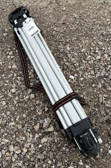 CST/Berger transit stand, 37"H unextended, used - Albrecht Auction Service
