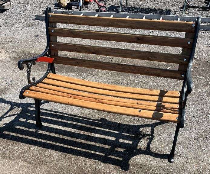 Outdoor sitting bench or garden bench, all new and refurbished hardwood ...