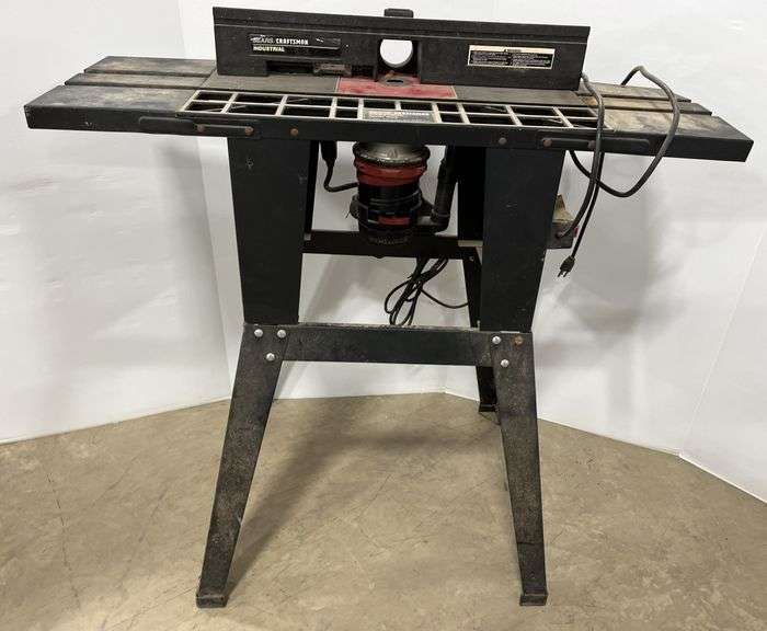 Sears/Craftsman Industrial Router Table, comes with a Craftsman router ...