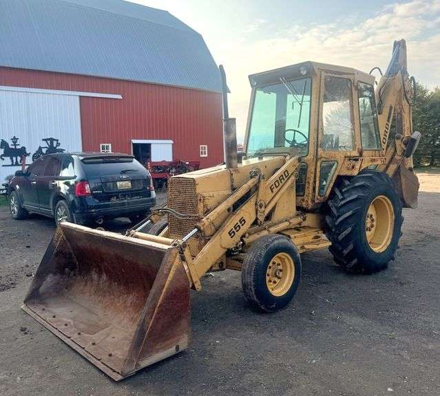 Ford 555 Backhoe, Operates and Functions as it Should, Has Extenda-Hoe ...