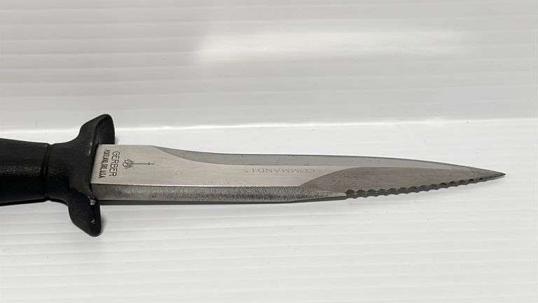 Gerber Command 1 knife, overall- 9"L - Albrecht Auction Service