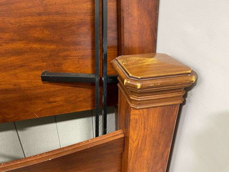 Ashley 4-Piece bedroom set, comes with (2) Dressers, 35 1/2"W x 54"D x ...