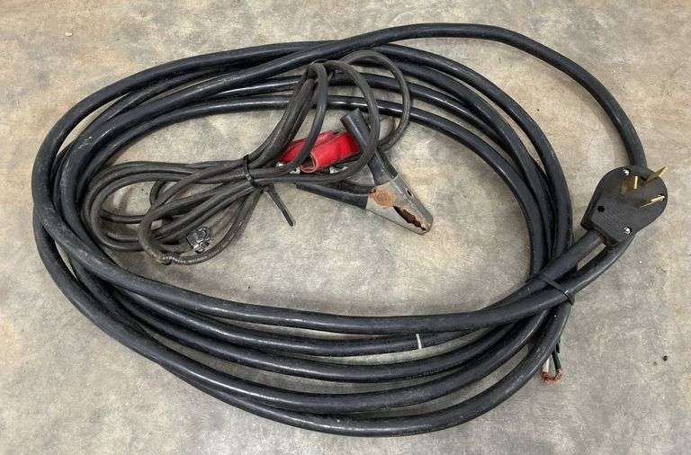 30 AMP 3-conductor extension power cord, 25'L; Positive and negative ...