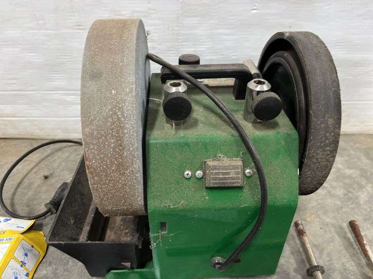 Tormek SuperGrind 2000 water cooled sharpening and honing machine, good ...