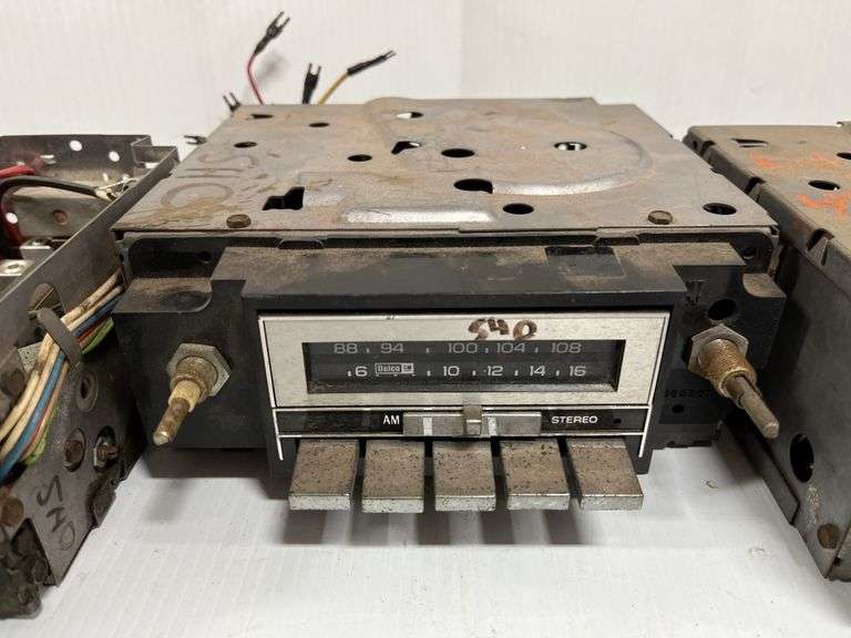 (3) AM/FM Delco GM radios, used, good - Albrecht Auction Service