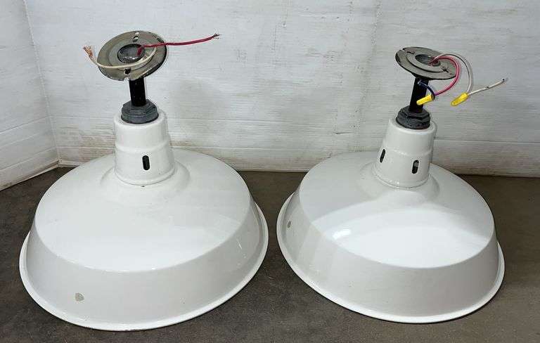 (2) Industrial /Commercial porcelain light fixture set, white in color ...
