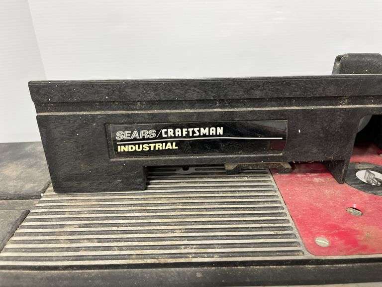Sears/Craftsman Industrial Router Table, comes with a Craftsman router ...