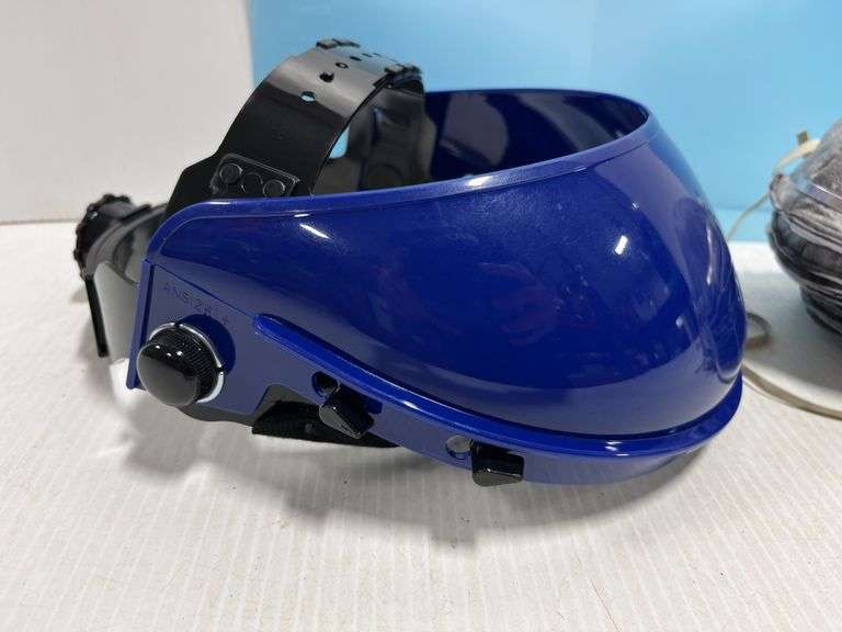 Full face shield, and Over (12) No. 9913 dust/mist respirator masks ...