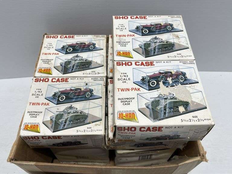 (15) Showcase display cases, size- 5 3/4" x 2 1/2" x 2 3/8", great for ...