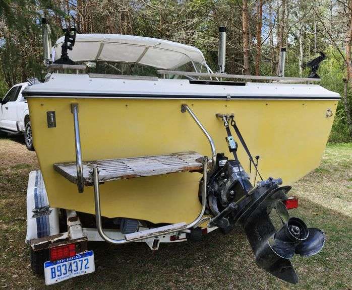 1978 Sea Ray 20' boat, deep hull with easy loader roller trailer, HIN ...
