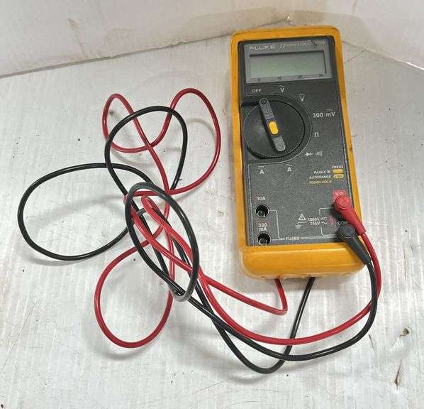 Fluke 77 multimeter, comes fully functional for measuring voltage ...