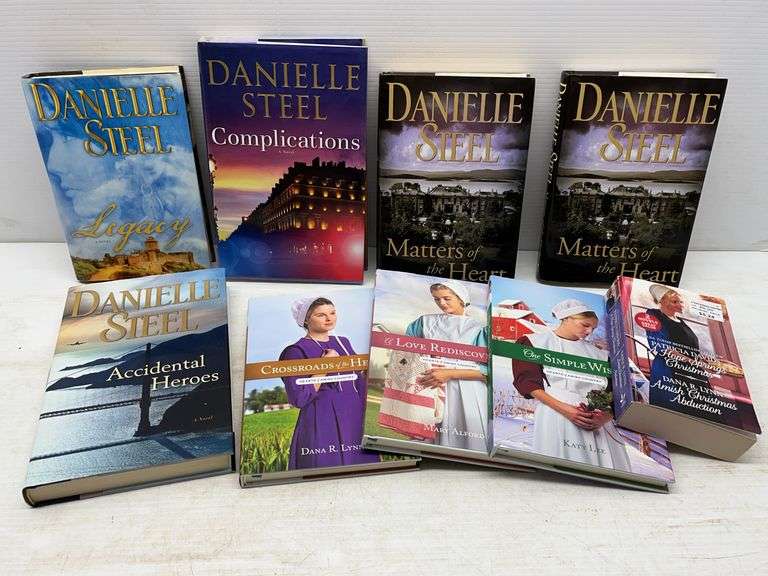 (5) Books by Danielle Steel, include: Accidental Heroes, Complications ...