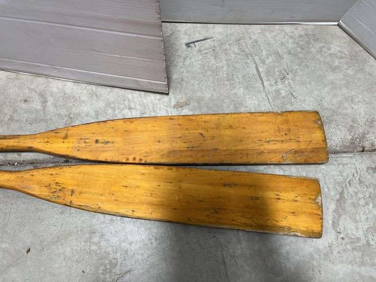 (2) Wooden boat oars with oar locks, 6' 6"L, great - Albrecht Auction ...