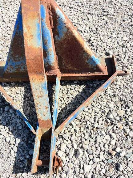 Top piece for a back blade, 3-Point from a NAA-Jubilee Ford tractor ...