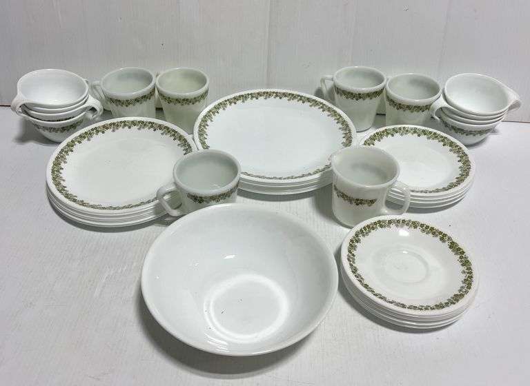 Matching Corelle, Crazy Daisy Dish Set, includes: (8) Teacups and ...
