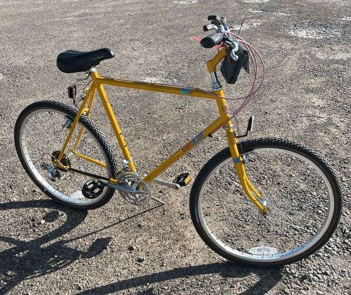 Raleigh brand bike, yellow, 24", used, needs tires - Albrecht Auction ...