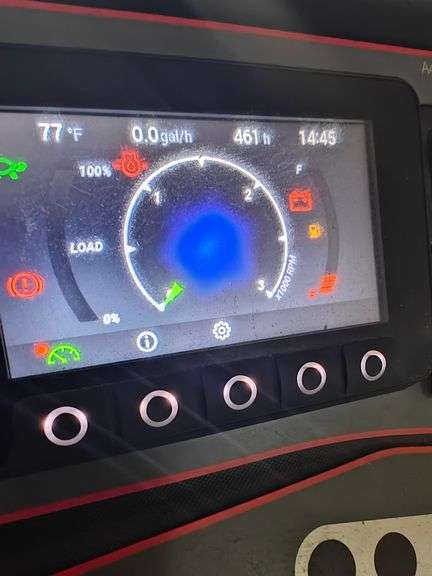 2022 Avant 760i Opti-Drive Fork Loader, Equipped with Auto Adjustable ...