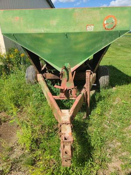 This item Selling ABSOLUTE! ~~~ Fertilizer or Rye Seeder, Ground Driven ...