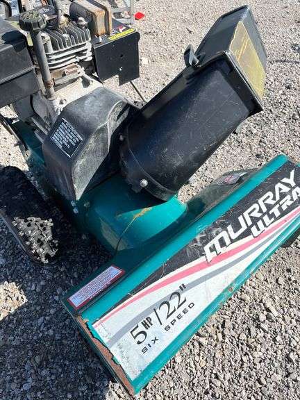 Murray Ultra 5HP 6-Speed 22" snow blower, has not ran in years, ran ...