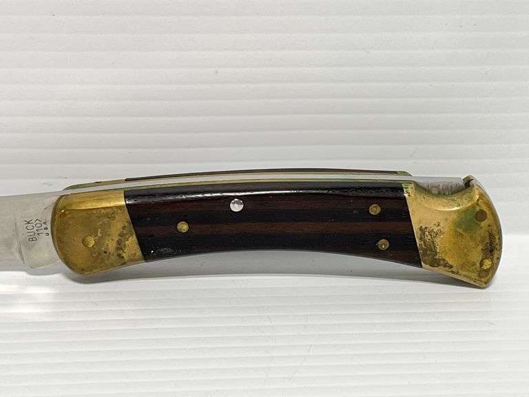 Original Buck model 110 USA folding hunting knife, large size, closed ...